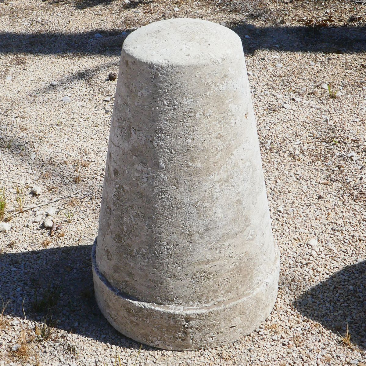 Carved natural limestone garden ornament : post-stone by Alain Bidal
