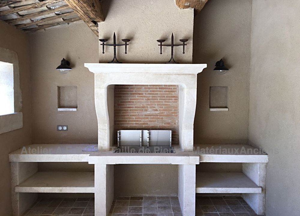 Enjoy tasty grills with a barbecue in stone crafted by Alain BIDAL