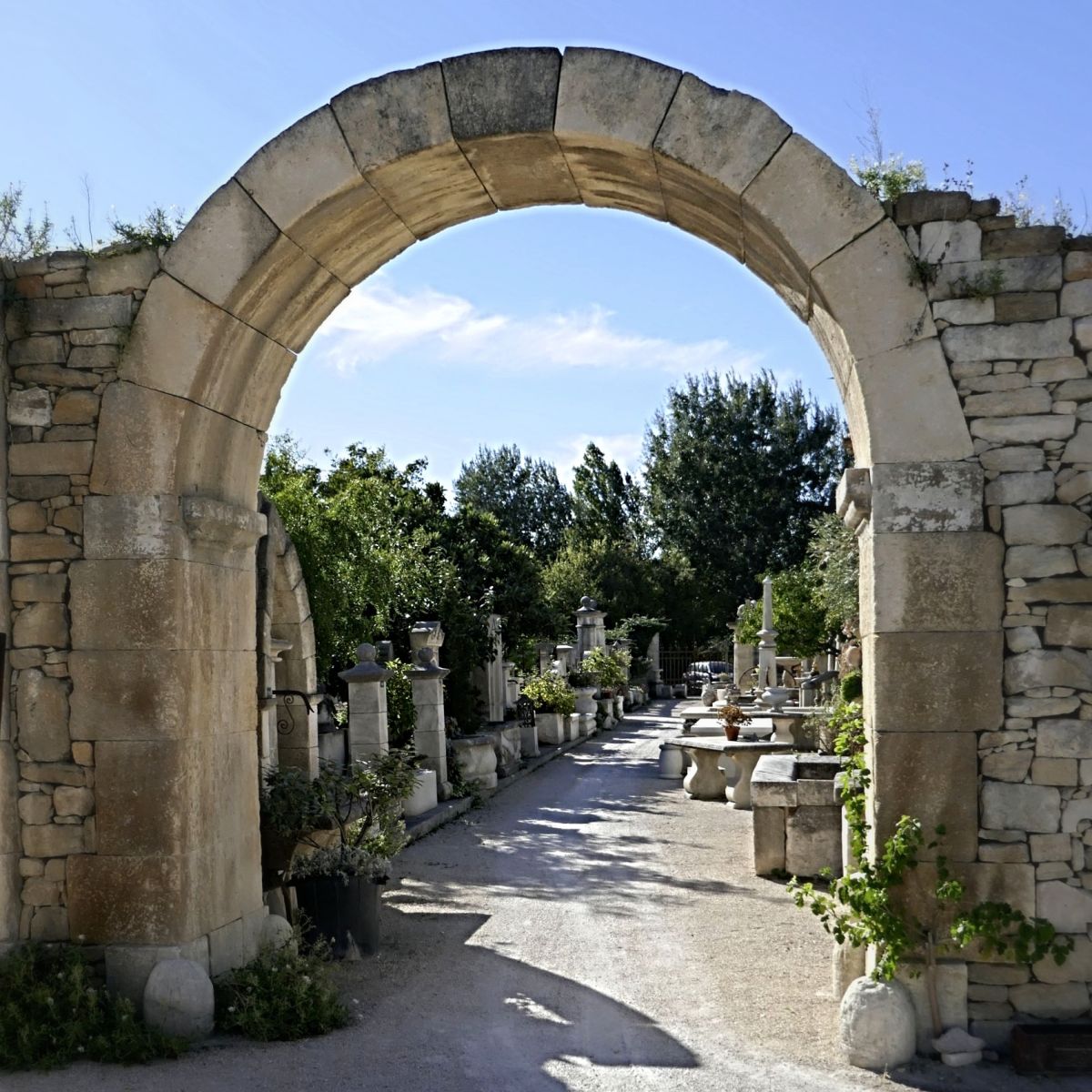 Voûte en pierre de taille de style provençal de réalisation artisanale