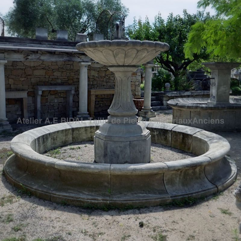 Overflowing Water Fountain