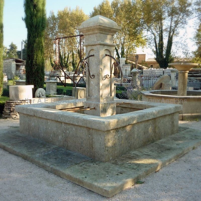 Square garden fountain carved in Avy stone | Large central fountain